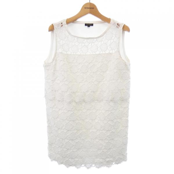 メーカ/ブランド：エスカーダ　商品名：トップス　商品ランク：中古品B