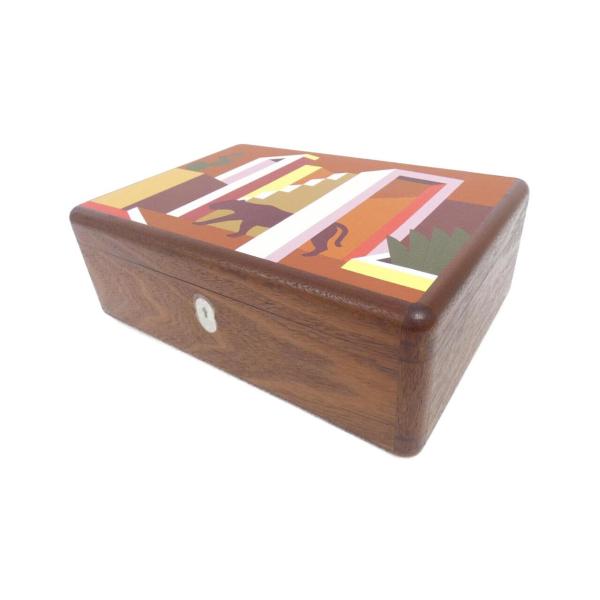 メーカ/ブランド：エルメス　商品名：エルメス インテリア小物 (他)　通称：FELIN DANS UN JARDIN MEXICAN COFFRET CASAQUE　商品ランク：中古品A