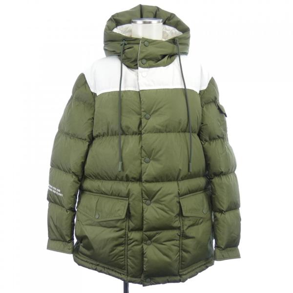 メーカ/ブランド：モンクレール　商品名：ダウンジャケット　通称：BORN TO PROTECT　商品ランク：中古品B