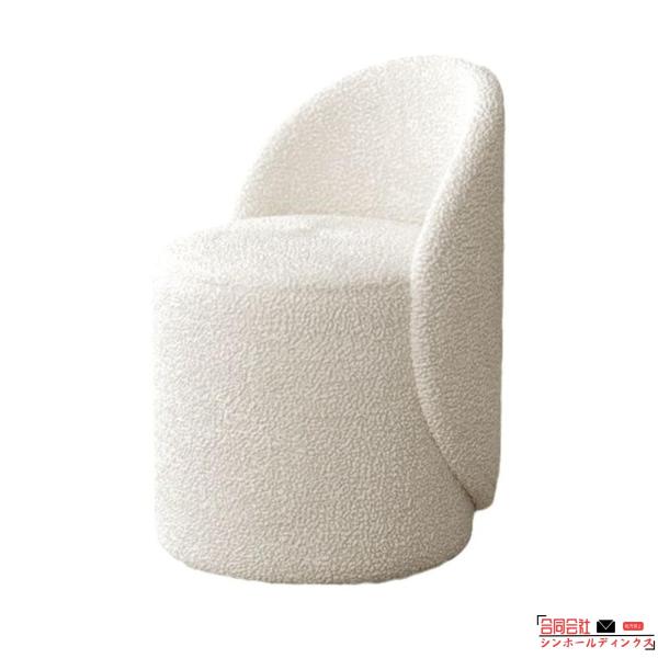 【丈夫で丈夫な】便は究極の強さと耐久性のために内側に固体の木の枠で満たされており、最大300ポンドに耐えることができます。だからこのベンチは長い間使用することができます。【回転】この回転フットレストは360°回転させることができ、起きずに回...