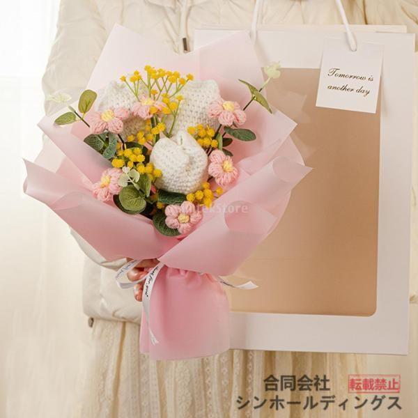 説明:[完成したかぎ針編みのフラワーブーケ]: 造花オーナメントは鮮やかでかわいらしく.装飾的で新鮮です.ニットフラワーブーケには.さまざまな花と人工のユーカリの葉が含まれており.絶妙でエレガントに見えます.[高品質素材]: ニットブーケは...