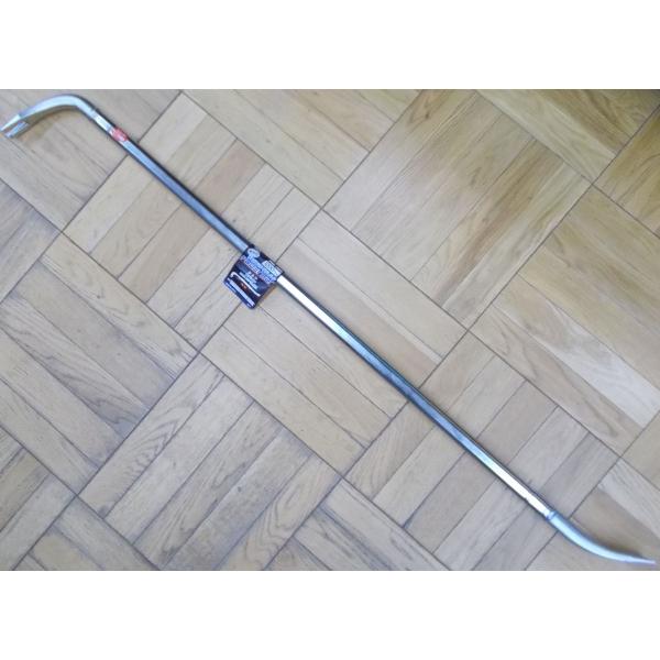 強い、軽い、曲がりにくい！