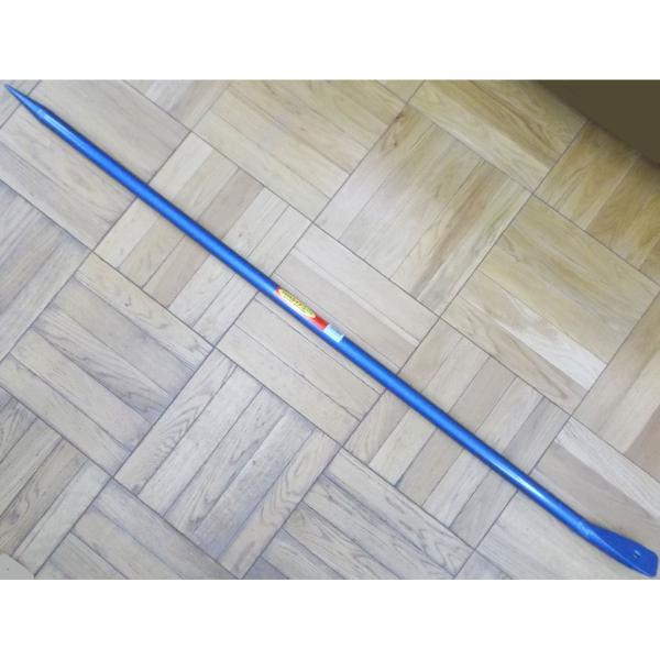 レスキュー隊も使っている、金てこ棒。