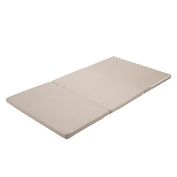 ウレタンに比べて、通気性が良くムレにくい。　 敷布団の下に敷いて使用し、床つき感も軽減。