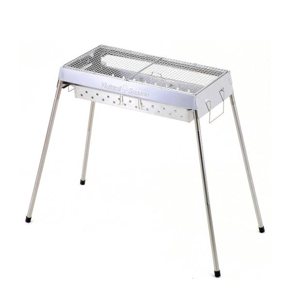 炭足しが簡単な引き出し式火床。耐久性に優れたステンレス製。