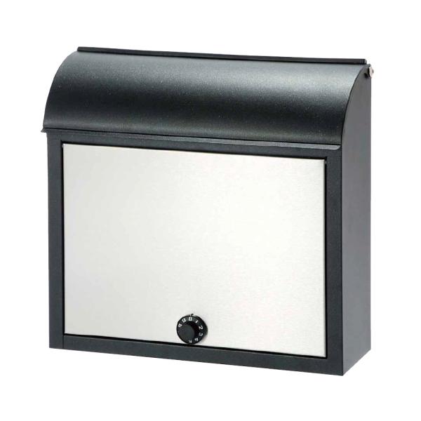 角２サイズの郵便物も入ります。