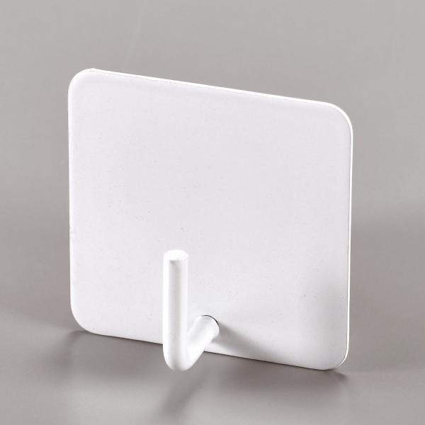 磁石が付く冷蔵庫やキッチンパネルなどに簡単に設置できます。