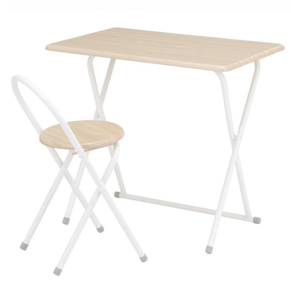 折り畳んで収納できて場所をとらないテーブル・チェアセット