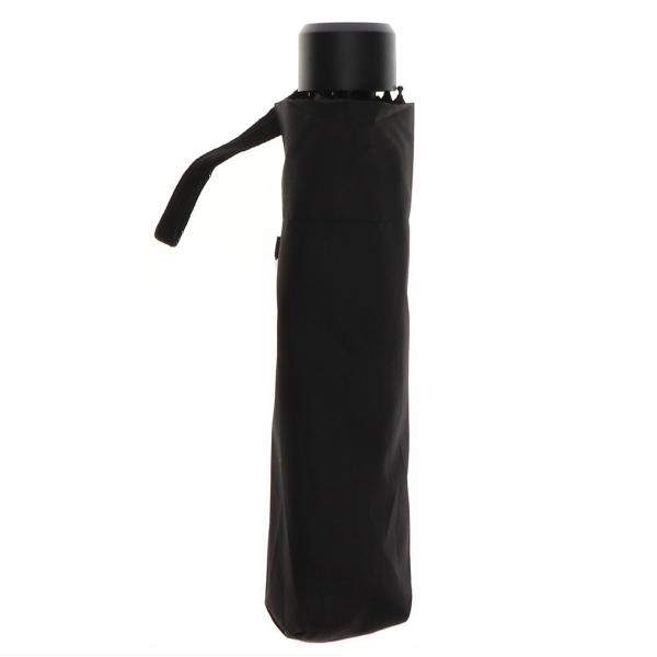 ８本骨で丈夫な傘