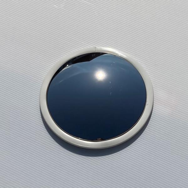 安全と安心の創造。ご家庭、施設の出入り口、工場敷地内の死角、室内商品管理などに最適。