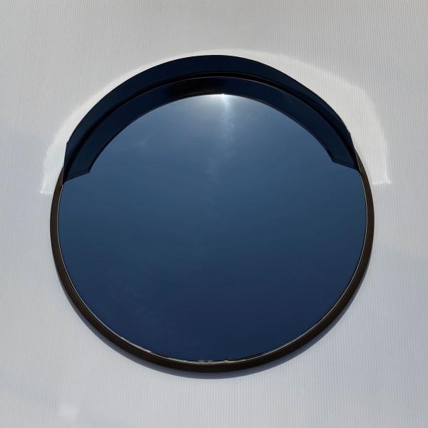 ステンレス製で錆びにくく、衝撃に強く割れない。