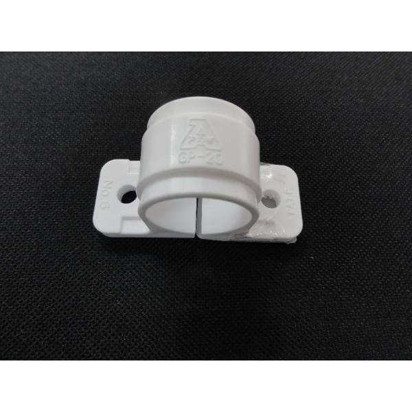 浮き上がり配管用のＰＰバンドです。