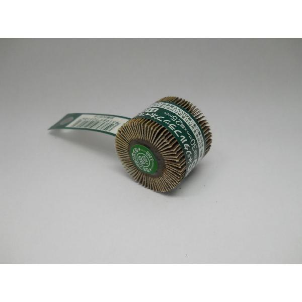 別売りのネジタル専用軸に装着しインパクト・ドリルドライバなどで金属のサビ取りやバリ取り作業、木工研磨作業ができます。