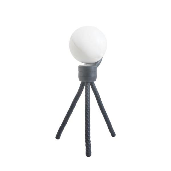 どこでも設置簡単、充電式で配線も乾電池も不要