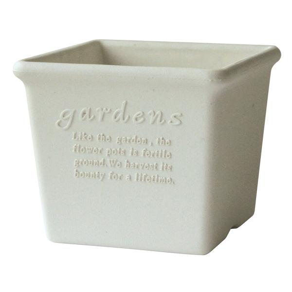 主役の花が際立つシンプルでナチュラルな植木鉢です。