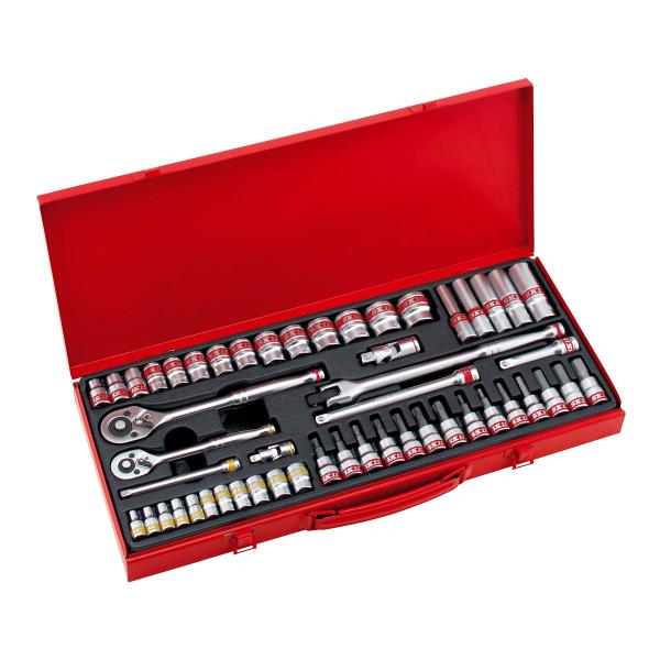 ６．３ｍｍ、９．５ｍｍ差込角のハンドル、ソケットを５２点をセットした本格的なソケットレンチセット