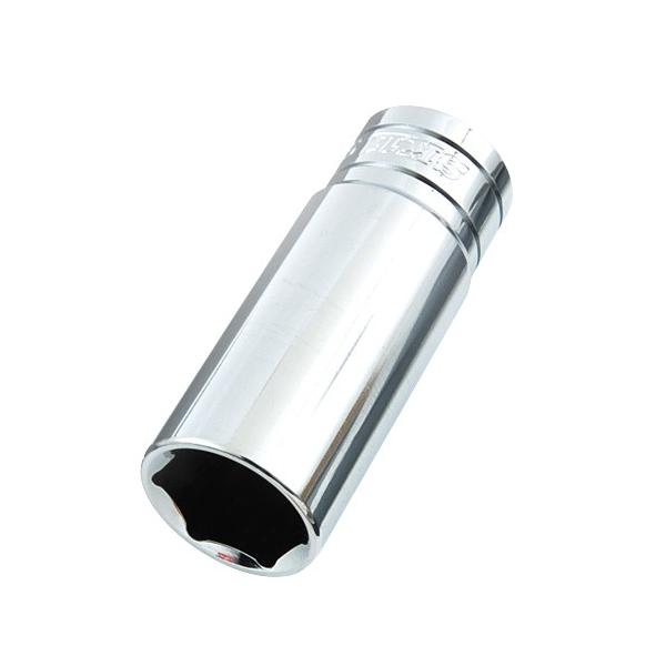 突き出たボルトのナットに最適なディープタイプです。六角ボルト、ナットの締め緩め作業。