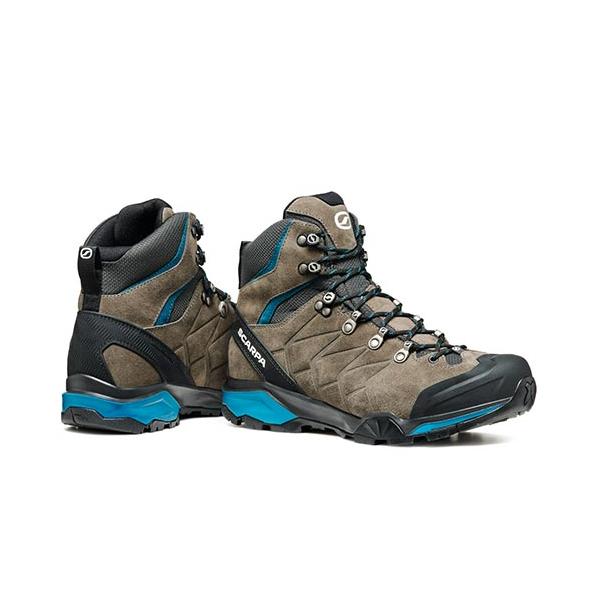 フィット感を追求した3シーズン向けトレッキングブーツ、ZGトレックがモデルチェンジ。各部に厚みの異なるパッドを配し、足を包み込むようなフィット感を実現。さらに足首を補強したデザインにより不安定な足場の歩行をサポートします。新たにPFASフリ...