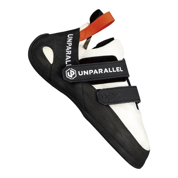 快適な履き心地と使いやすさを追求しファーストシューズとして最適なモデル足に優しくフィットするコンフォートラスト（足型）を採用し、履き口が大きく開く変則ツイン・ベルクロクロージャーシステムにより、スムーズな着脱を実現しました。さらに、アッパー...