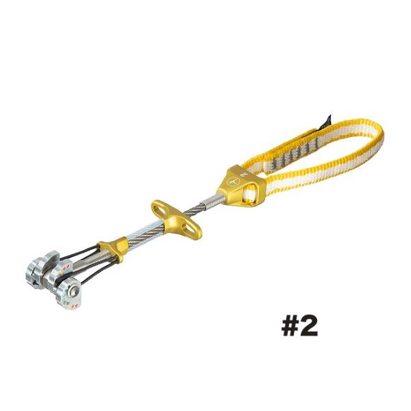 メトリウス・スモールカムの定番モデル。オーソドックスな1軸構造によりセットした時の安定感に優れ、ウォーキングしにくいのが特長です。トリガーの肉抜き、Cループの省略、細いソウンスリングの採用など軽さを徹底追求。軽量化最優先のクライミングに最適...