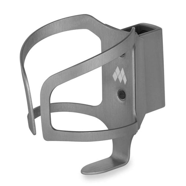 【マクラーレン修理センター直営・正規販売店】＊正規商品・新品・送料無料＊ホルダーは外出の際の必須品です。最高なベビーカーには最高なアクセサリーが必要です。アルミニウム素材でできたこのカップホルダーはまさにプロ用の「ギアー」です。 軽量で耐久...