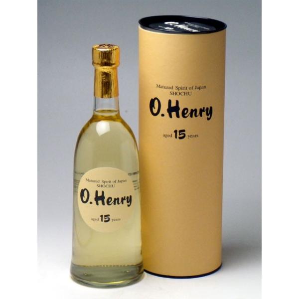 卓越な技を持った能登杜氏が、国産の麦のみを使い丁寧に仕込んだ本格麦焼酎を樫樽で15年もの間熟成させました。　アルコール分28度のコクと熟成によるまろやかさ、樽熟の馥郁とした香りがお楽しみいただけます。