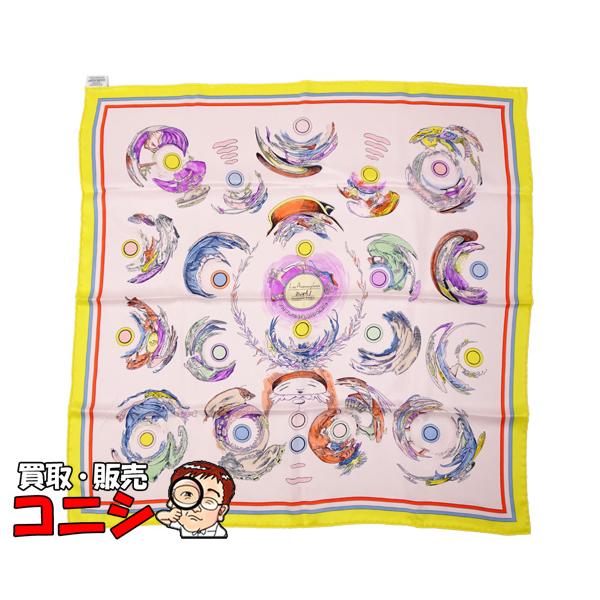 【ブランド】エルメス【商品名】　カレ70 スカーフ　　　　　　Les Anamorphoses / アナモルフォーズ【カラー】　ピンク系【素　材】　シルク100％【サイズ】　W:約66cm × H:約66cm【状　態】　中古品・ランクA　　...