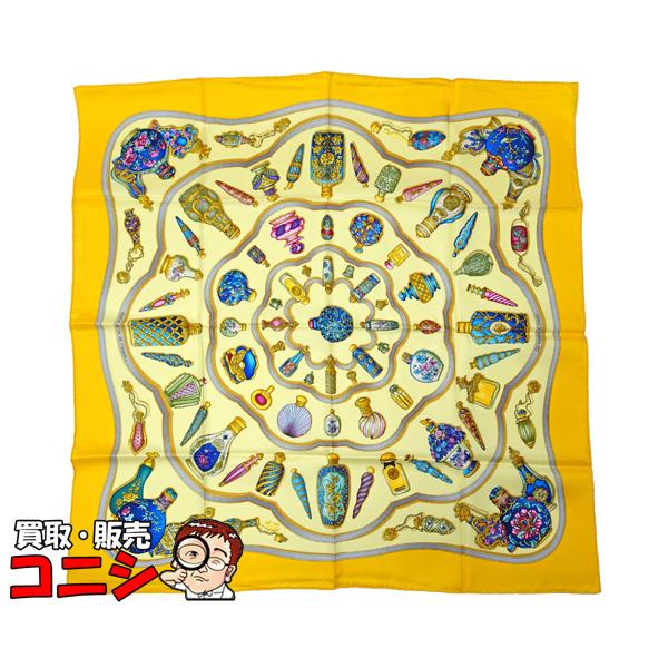 【ブランド】エルメス【商品名】　カレ90 スカーフ　　　　　　Qu importe le flacon　　　　　　香水瓶 モチーフ【カラー】　イエロー系【素　材】　シルク100％【サイズ】　W:約89cm × H:約89cm【状　態】　中古...