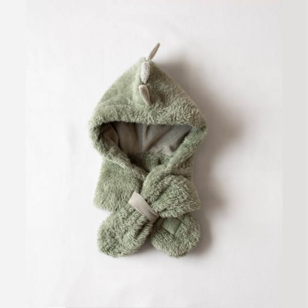 モコモコの生地で、ベビーの頭をすっぽり包むフード付きマフラーです。頭から首元までしっかり防寒できるので、寒い日のお出かけにおすすめ。着ぐるみのようなアニマルスタイルをより手軽に楽しめます。■カラー：LGライトグリーン■サイズ(cm)：S(7...