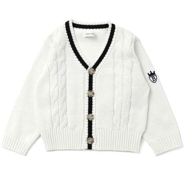 フォーマルシーンにはもちろん、お手持ちのカットソーと合わせてカジュアルにも着回し可能です。配色ライン、左腕のワッペンもポイント♪■カラー：IVアイボリー■サイズ(cm)：80/90/100/110/120/130■素材：綿100%　コットンニット