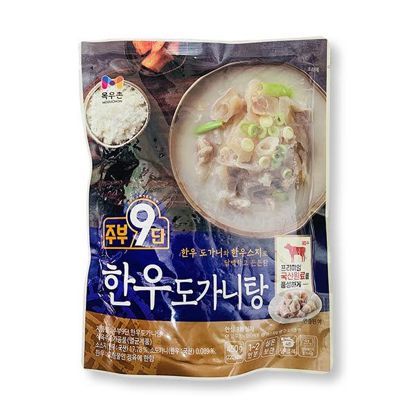 ・名称：牛肉加工品・原材料名：水、牛スジ（韓国産）、牛骨抽出エキス（韓国産）、牛アキレス（韓国産）、塩、にんにく粉末/調味料（アミノ酸等）、(一部に牛肉を含む)・内容量：450g・賞味期限：枠外に記載・保存方法：直射日光を避け、常温で保存し...