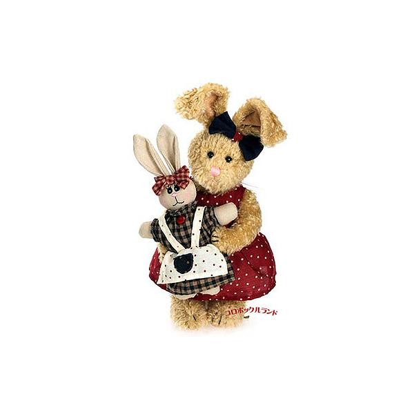 カントリードールを抱えたアンティーク調のバニーです。（新品）USA、ENESCO社のテディベア専門ブランドBOYDSのドールです。コレクション＆装飾向けのドールです。サイズ（約）：高25cm／箱なし素材：ポリエステル／BOYDSブランド（E...