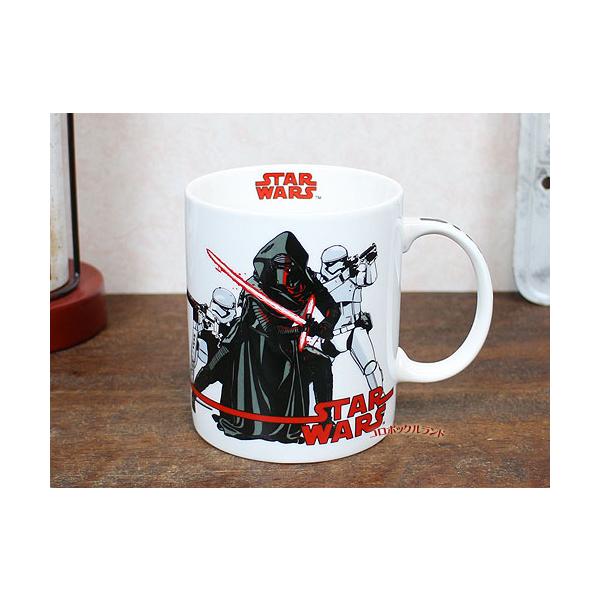 スターウォーズエピソード７・VSレジスタンス柄の陶器製マグカップです。マイカップにギフトにどうぞ♪サイズ（約）：直径8cmｘ高9.5cm／320ml素材：陶器正規ライセンス品：STARWARS-EP7・ファースト・オーダーVSレジスタンス綺...