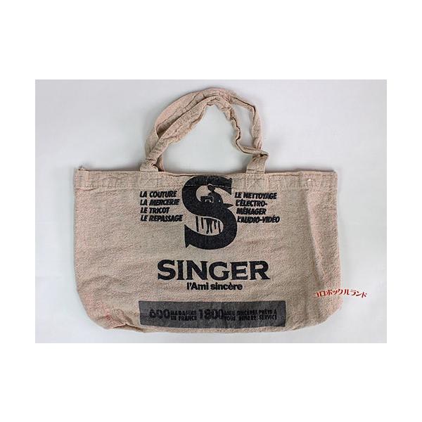 リネン製のナチュラルトートバッグです。コンパクトにたためるので、ちょっとしたお買物バッグとしてもお勧めです。内側に小さいポケットが１箇所付いています。口部分の開閉はヒモです。サイズ（約）：幅35cmｘ縦22cm（持ち手含まないメイン写真のサ...