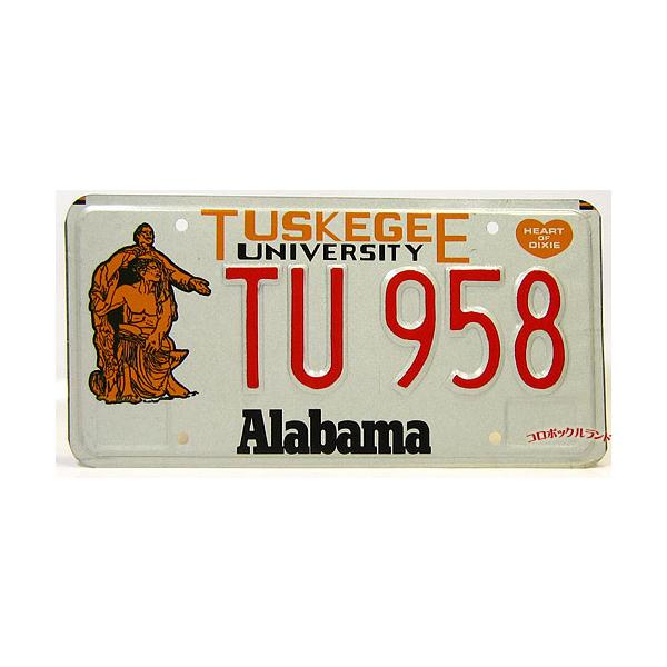 アメリカで使用されていたナンバープレートです。（中古品）ガレージやお部屋の壁掛インテリアにどうぞ♪写真の現品になりますので、お早めにどうぞ。。。サイズ(約)：30.5cmｘ15.5cm（多少異なります）実際に使用されていたナンバープレートで...