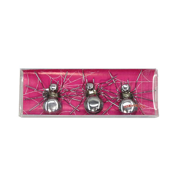 アイアン製のスパイダーマグネットです。ブラックとシルバーの２色販売しています。サイズ（約）：１個あたり幅5cm(３個入り)／スチールご覧の環境で多少色が異なります。写真のＭサイズ玉子やコインは大きさ確認用で付属していません。