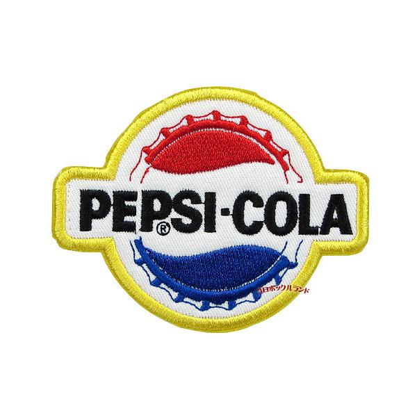 ペプシのクラシックデザインの刺繍ワッペンです。バッグやポーチ、キャップのデコレーション、リメイクにどうぞ♪サイズ（約）：10cmｘ7.6cm／デザインF／透明袋入り／ポリエステル裏面ノリ付きで簡単にアイロン接着できますが表面の凹凸の激しい物...