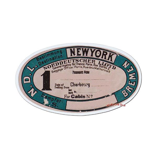 トラベルデザインの塩ビ製ステッカーです。（新品）トランクなどのキャリーケースや家具、家電などのワンポイントにどうぞ♪絵柄はかすれたようなビンテージデザインです。サイズ（約）：横9.2cmｘ縦5.4cm／PVC製紙ではなく防水タイプのビニール...