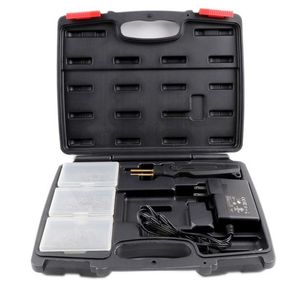 新デザインのプラスチック補修キットは、軽量で携帯向きです。金属製の補修ピンを素早く簡単な操作でプラスチックに溶かし込み、ライトカバーや割れたプラスチック製品を一緒にして補修ピンで留めることができます。3種類の補修ピンが含まれています。定格電...