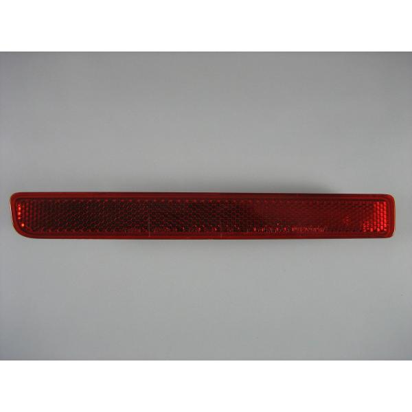 商品名:  Genuine Land Rover LR3 LR4 Range Rover Sport Left Rear Bumper Reflectorブランド: Land Rover高さ: 5.0038cm横幅: 5.0038cm奥行:...