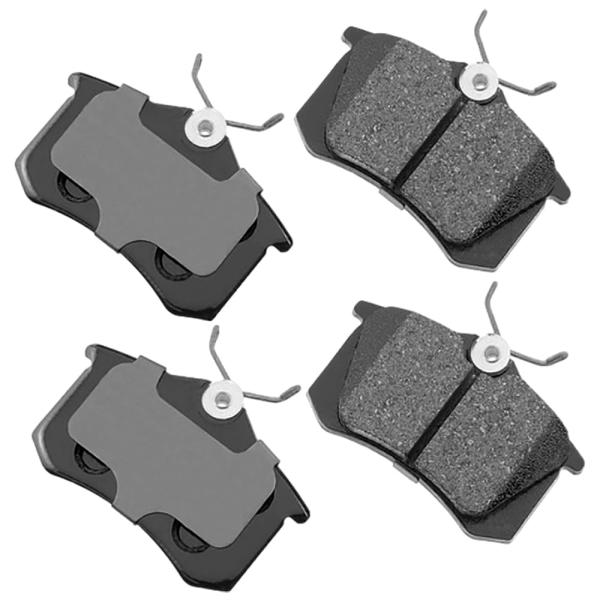 商品名:  4M Auto Parts. Ceramic Rear Disc Brake Pads 1PC. Part Number: 4M-D340ブランド: 4M Auto Parts高さ: 22.86cm横幅: 12.7cm奥行: 1...
