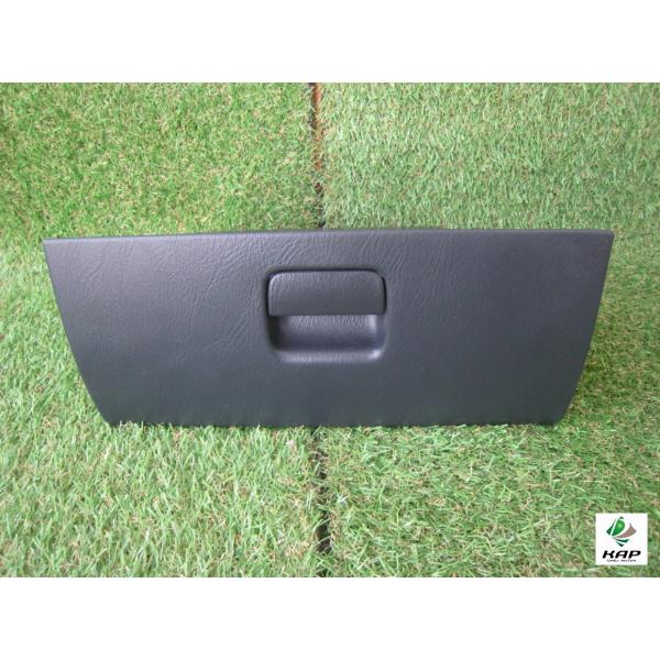 --- 商品詳細 ---　18F0202ホンダ　アクティ バン　HH5/HH6　純正　グローブボックス** 状態 **中古品となります。多少の小傷・汚れあります。見落とし、記載漏れあるかもしれません。写真で判断してください。