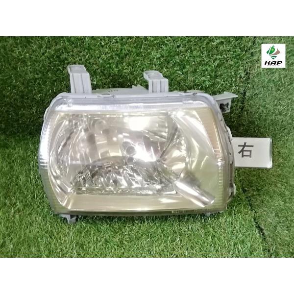 --- 商品詳細 ---　19K0102三菱　トッポ BJ　H41A／H42A／H46A　純正　右ヘッドライト　品番：STANLEY R7560** 状態 **中古品・使用感あります。黄ばみ・くすみ・くもり・小傷・スレ・汚れあります。見落と...