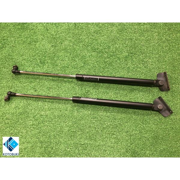 --- 商品詳細 ---　26B1009スバル　インプレッサ　GP2　リアゲートダンパー　左右セット** 状態 **中古品ですので、使用感あります。小傷・傷・汚れあります。見落とし、記載漏れあるかもしれません。写真で判断してください。