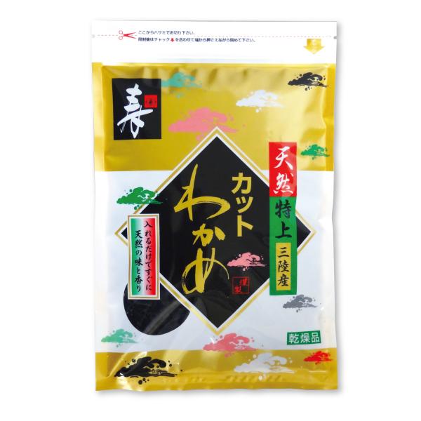 ワカメの王様と呼ばれる「三陸産わかめ」。その中でも、採取量の非常に少ない、天然物です。●商品名:三陸産天然乾燥カットわかめ●原材料:湯通し塩蔵わかめ（三陸産・天然）●お召し上がり方:1〜5分前後水に浸けて塩抜きをして下さい。※水に浸ける時間...