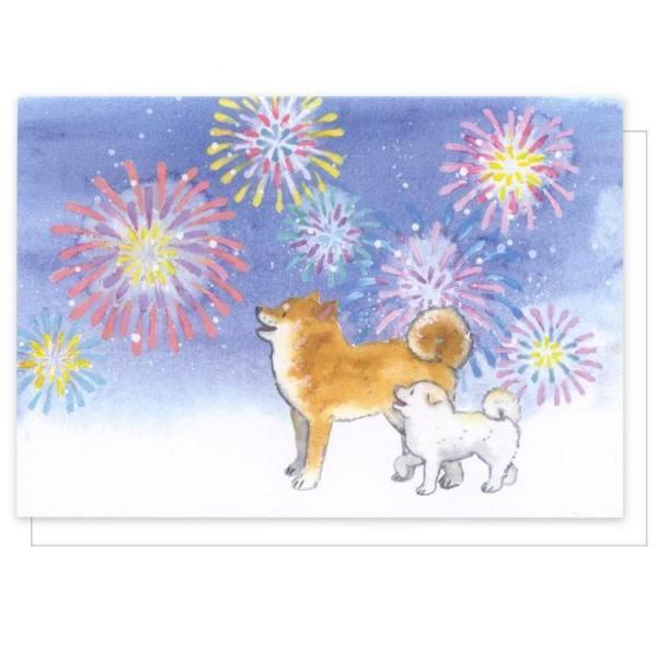 しばいぬシリーズに、楽しい仕掛けのPOP UPカードが仲間入り！カードを開くと大輪の花火がゆらゆらと揺れ動くなど、かわいいしばいぬたちが夏のひとときを彩る、涼しげな水彩画のカードです。スプリング付、花火がゆれます。サイズ：カード 150×1...