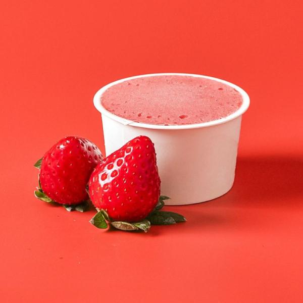 奈良の宝石。古都華いちごが贈る特別なひととき。古都乃和 古都華スイーツセレクション古都華苺の無加水シャーベット奈良県の名産古都華苺を贅沢に使用した無加水シャーベット。着色料・保存料などの添加物は不使用、水すらも加えない無加水製法で仕上げまし...