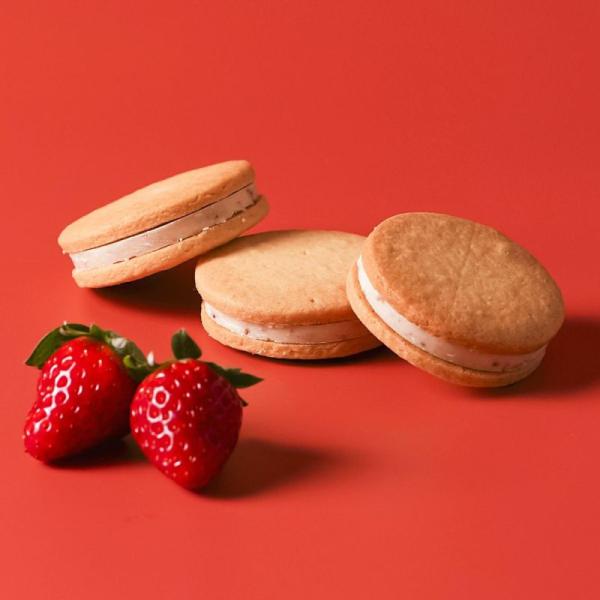 奈良の宝石。古都華いちごが贈る特別なひととき。古都乃和 古都華スイーツセレクション古都華ホワイトチョコクッキー奈良県の名産古都華苺とホワイトチョコをブレンドしたクッキー。濃厚なホワイトチョコと古都華いちごの甘酸っぱさが癖になる逸品。贈り物や...