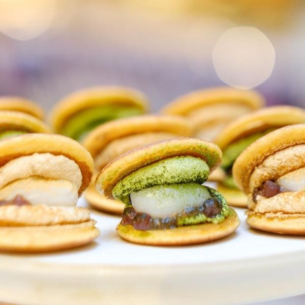 【商品内容】葛どら食べ比べセット（黒蜜きな粉クリーム2個・抹茶クリーム2個）（個箱なしタイプ）【原材料】【黒蜜きな粉クリーム】砂糖（国内製造）、乳などを主原料とする食品、粒あん（国内製造）、卵、小麦粉、水あめ、餅粉、きなこ、黒糖、はちみつ、...