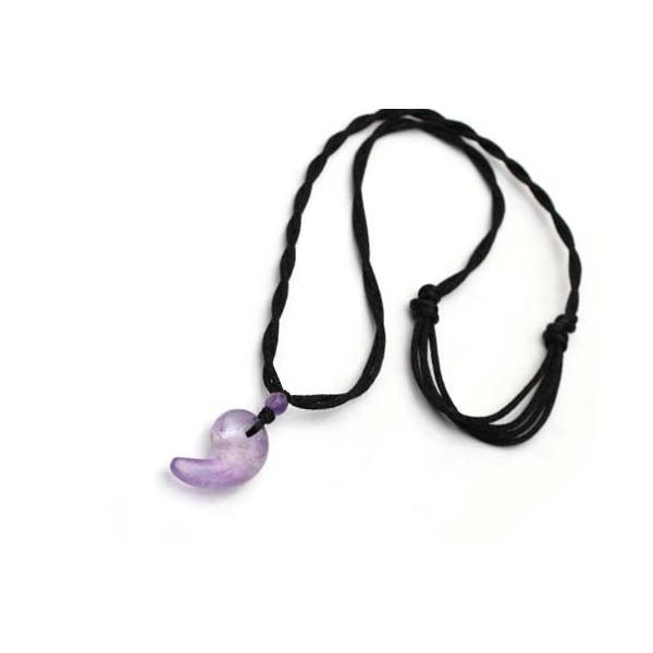 ストレスで疲れた心を癒し、落ち着かせ、穏やかな安らぎを与えてくれるといわれる、スピリチュアルパワーの強い石のひとつ。ヒーリング効果が非常に強く、ネガティブになりがちな方にはポジティブな癒しを。ハートが傷ついてしまった人には、やすらぎのエネル...